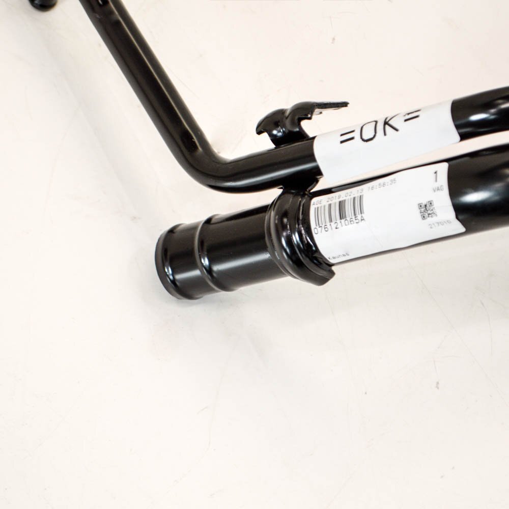 Volkswagen CRAFTER 2E Coolant Pipe Hose 2.5 Diesel 076121065A NEW OEM ...