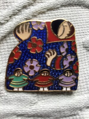 Barbara Lavalee Alaskan Artist Eskimo Pin | eBay