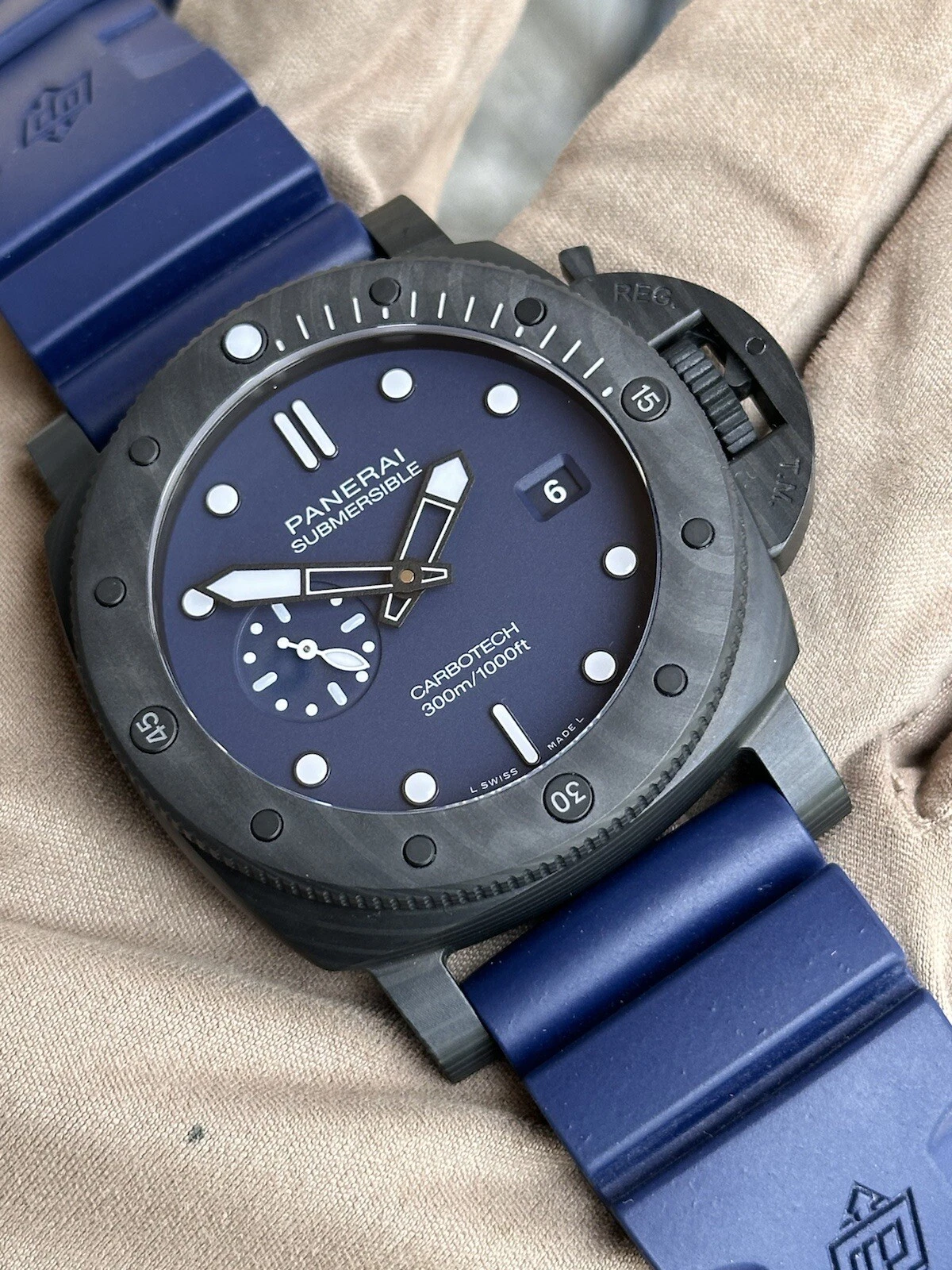 FS Panerai PAM01232 Carbotech Blu Abisso Submersible Box Papers 44mm ...
