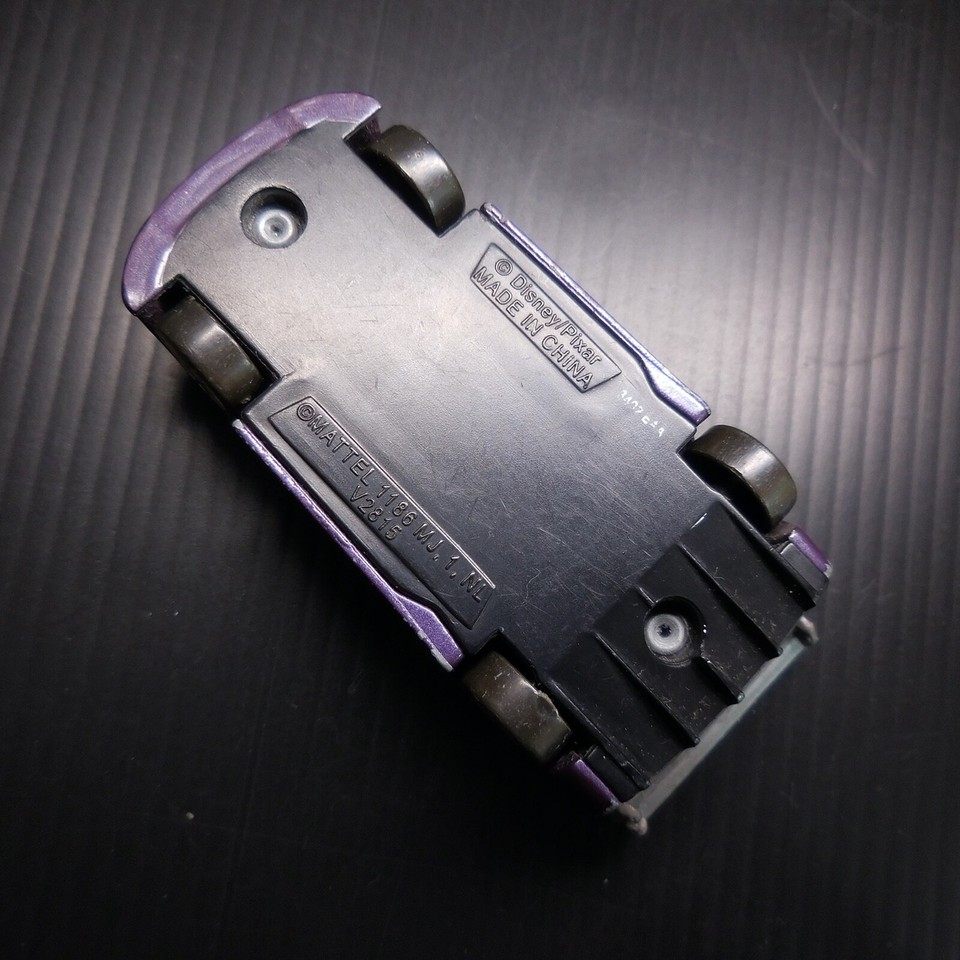 Car Miniature Race Violet Disney Pixar Mattel World Grand Price N6095 ...