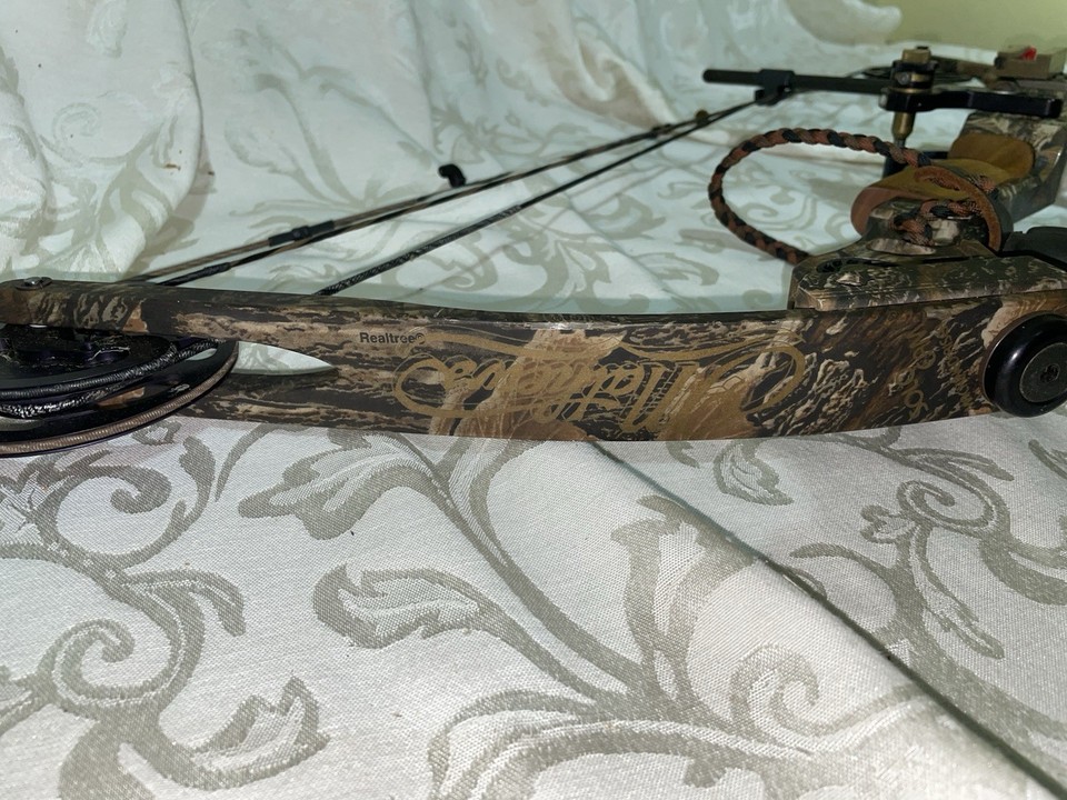 Mathews Solo Cam SQ2 Compound Bow Draw 70LB RH TRU GLO Sight Quik Tune ...