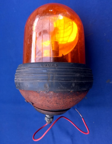VINTAGE LUCAS L678 12V ROTATING ACORN AMBER BEACON BOLT ON CLASSIC CAR ...