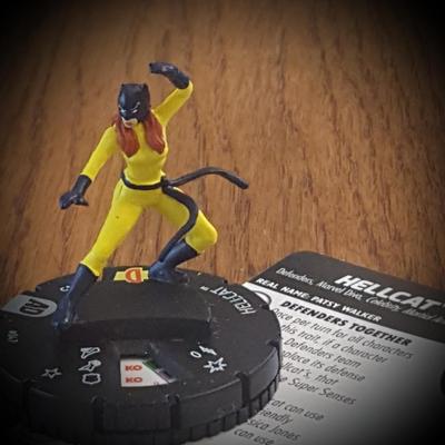 HELLCAT Avengers Defenders War Heroclix RARE #047 | eBay
