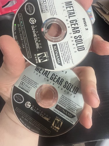 Metal Gear Solid: The Twin Snakes (Nintendo GameCube, 2004) - DISCS ...