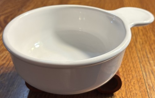 Vintage Corning Ware USA 150 B Grab-It 13.5 oz. (.4 L) All White Tab ...