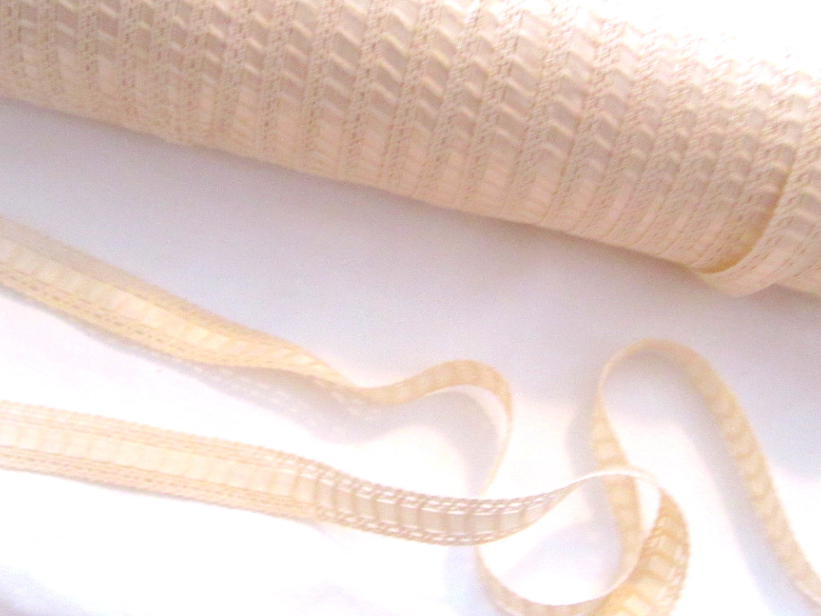 10 Yards - Beautiful 5/8" IVORY Ladder LACE with 1/4" SATIN RIBBON Trim ...