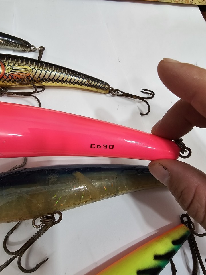 (8) Lot of Megabait Mann's, Bomber, Rapala, Storm Magnum Size Trolling ...