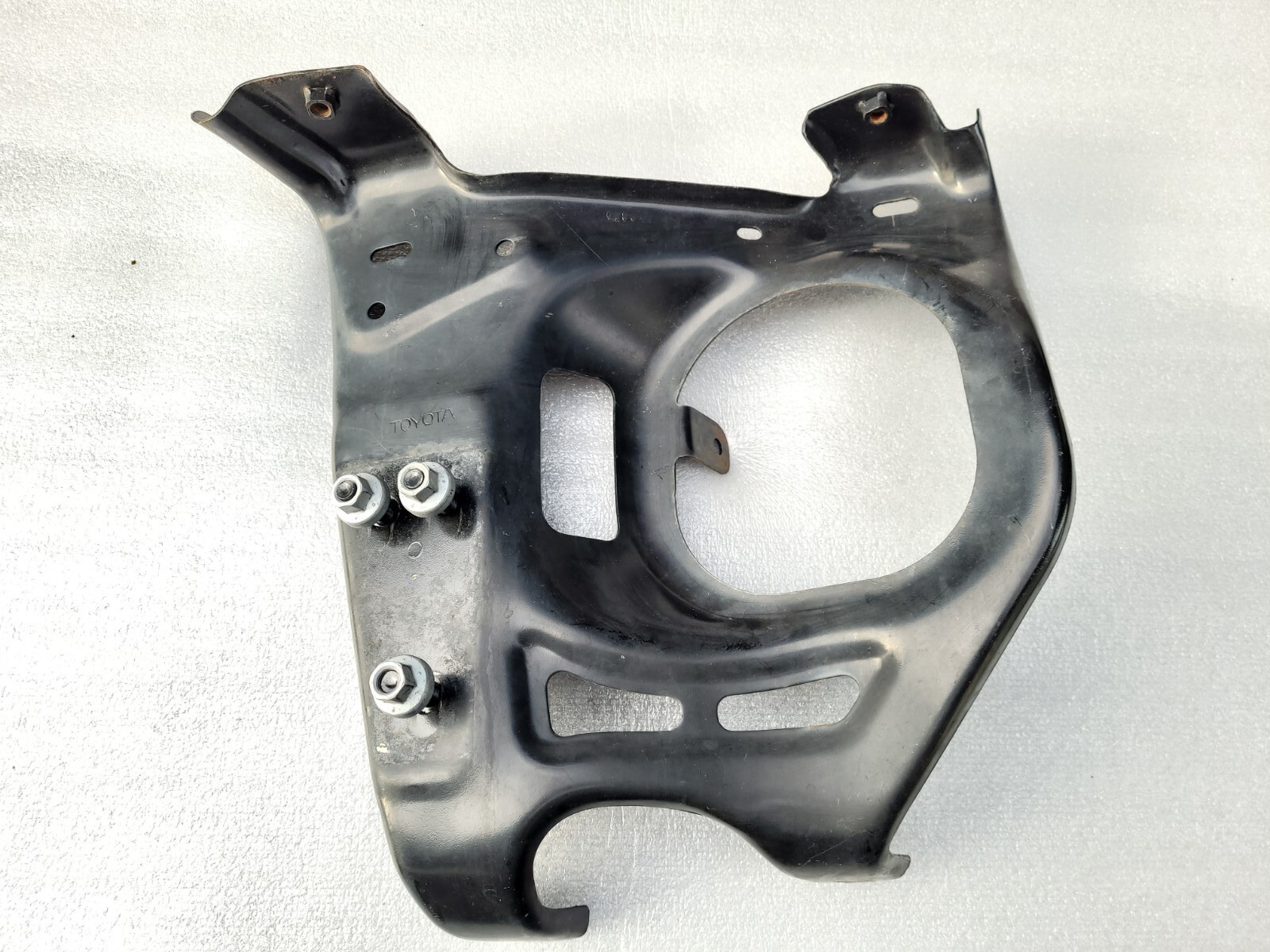 OEM Toyota 52142-0C030 Driver Front Left Bumper Bracket Arm 2007-2013 ...