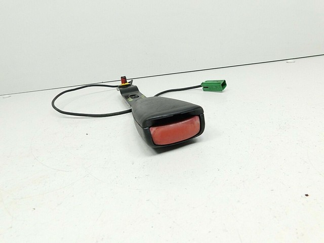 VOLVO V70 2007-2014 SEAT BELT STALK (FRONT PASSENGER SIDE) BELT NO ...