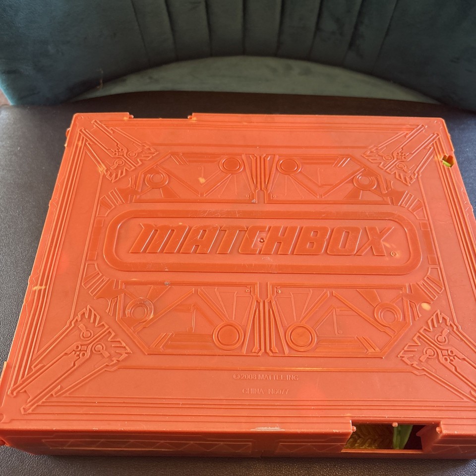 Vintage Matchbox Car Crocodile Adventure Pop Up Play Case. Makes sounds ...