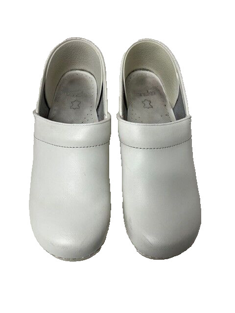Dansko White Leather Clogs slip-on Nurse Shoes size 40 - Gem