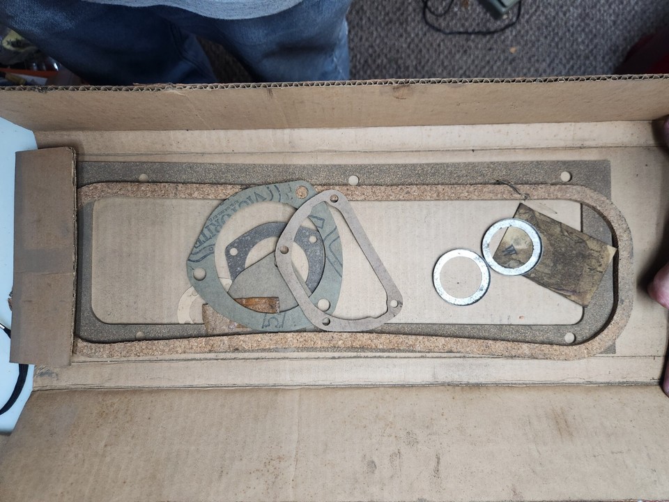 Vintage OPENED BOX Tractor Engine Gasket Set LOT Allis Chalmers ...