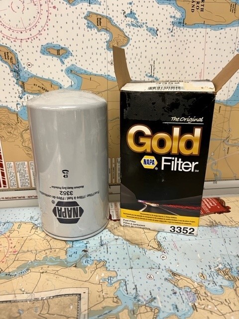 NAPA 3352 - Fuel filter cross reference