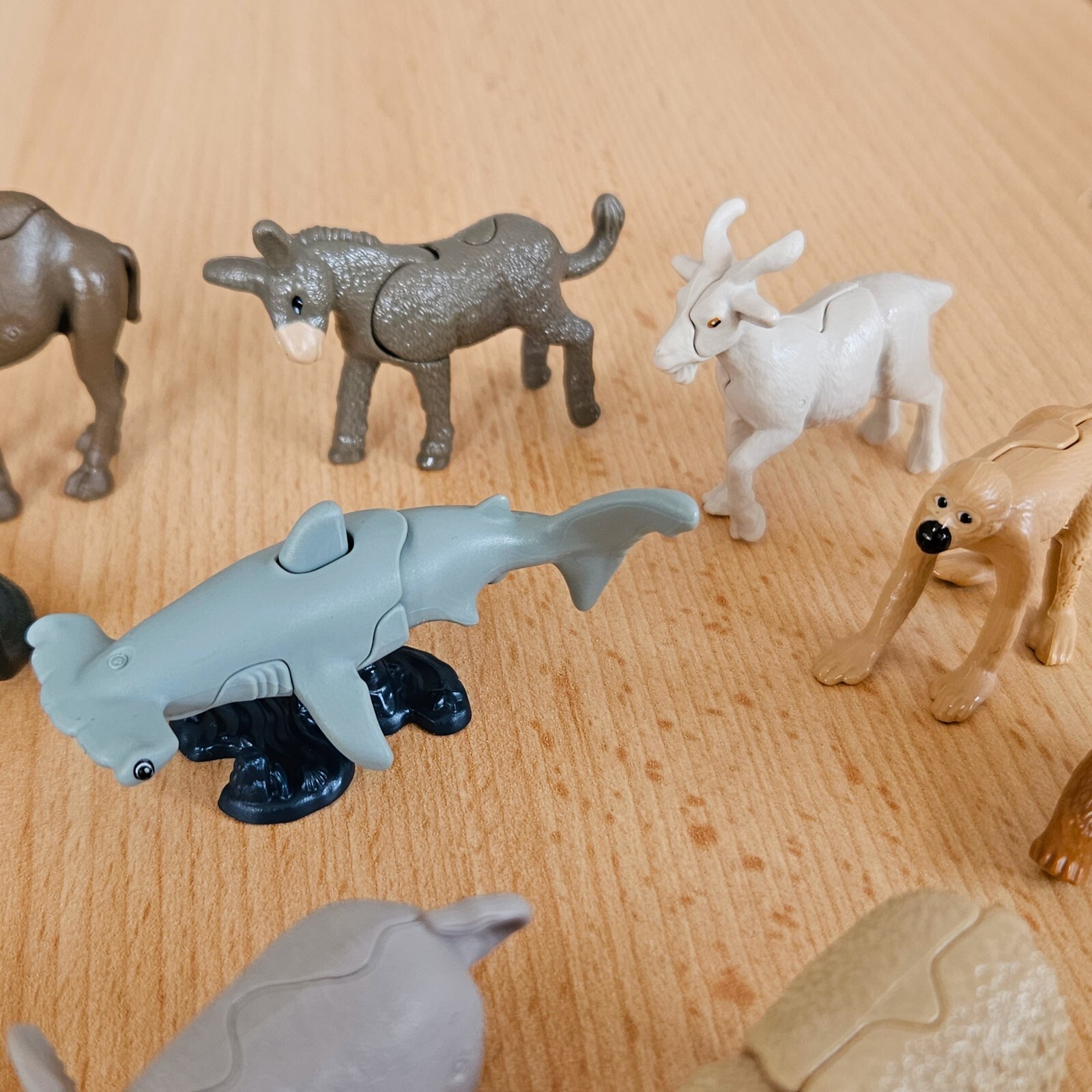 NEU Komplettsatz + Natoons 2023 + alle 16 Ü-Ei Tier Figuren je mit ...