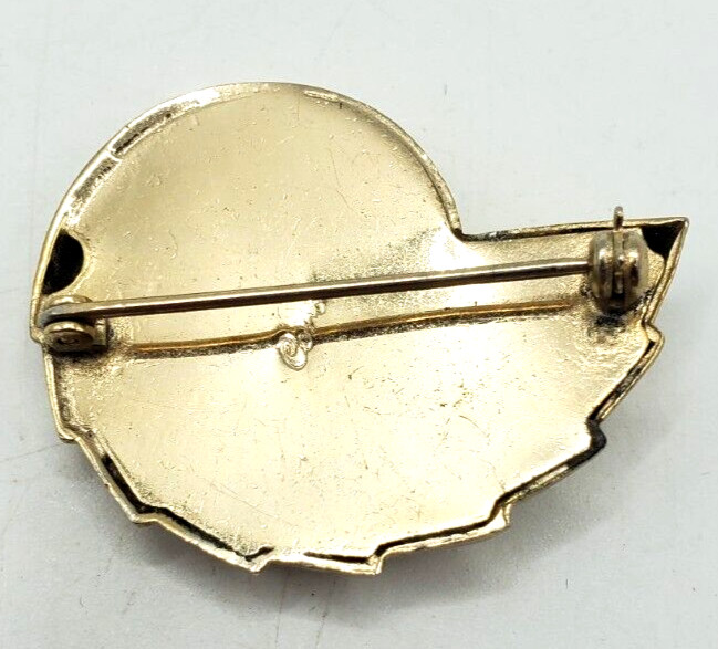 Coro Gold Tone Seashell Brooch Pin Signed - Gem