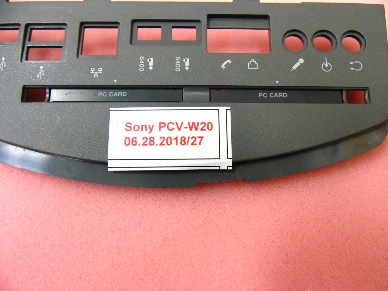 Sony Vaio PCV-W20 All-in-one Desktop 4-666-845 - I/ O Plastic Cover ...