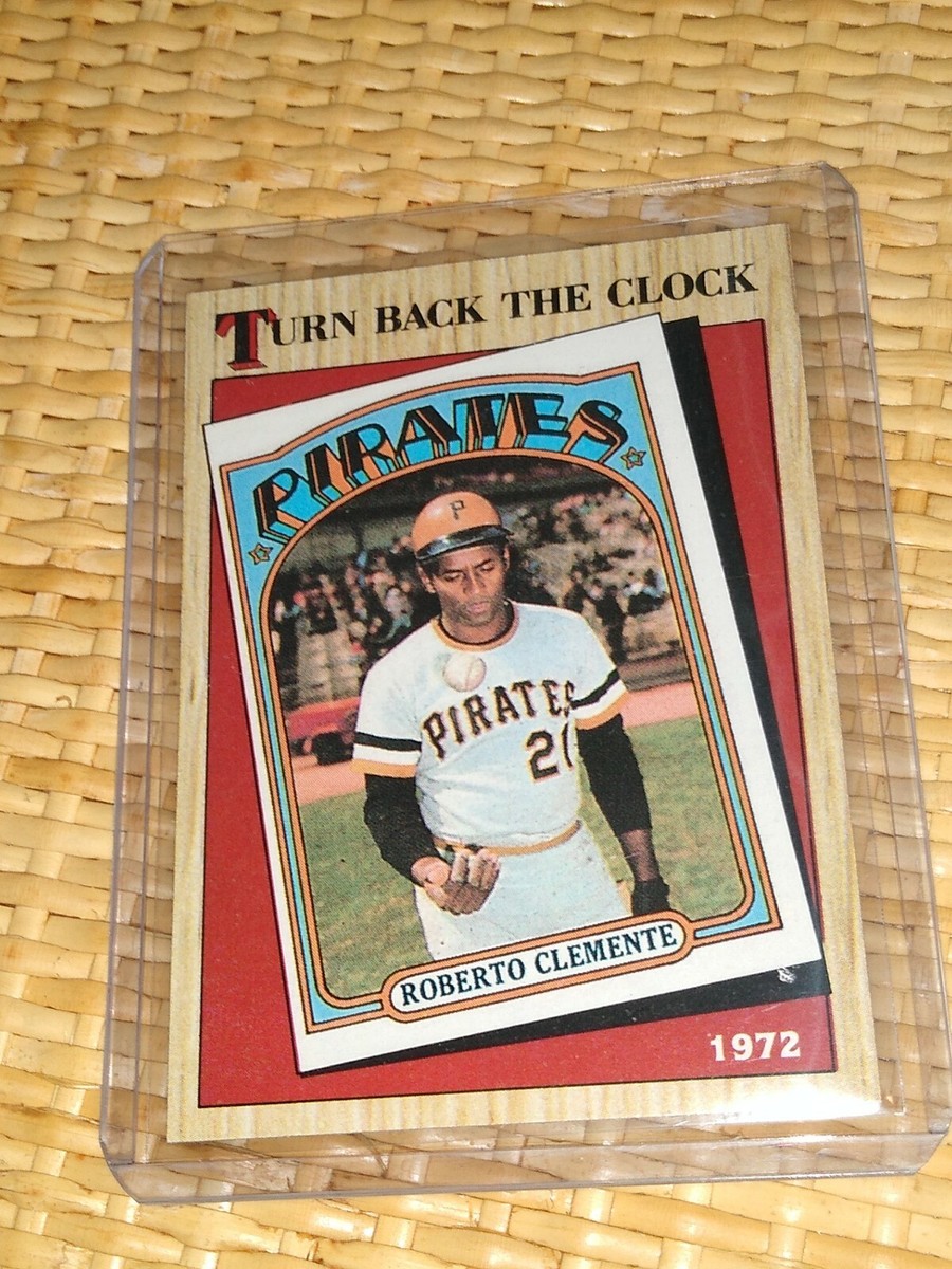 Roberto Clemente Baseball Card 1972
