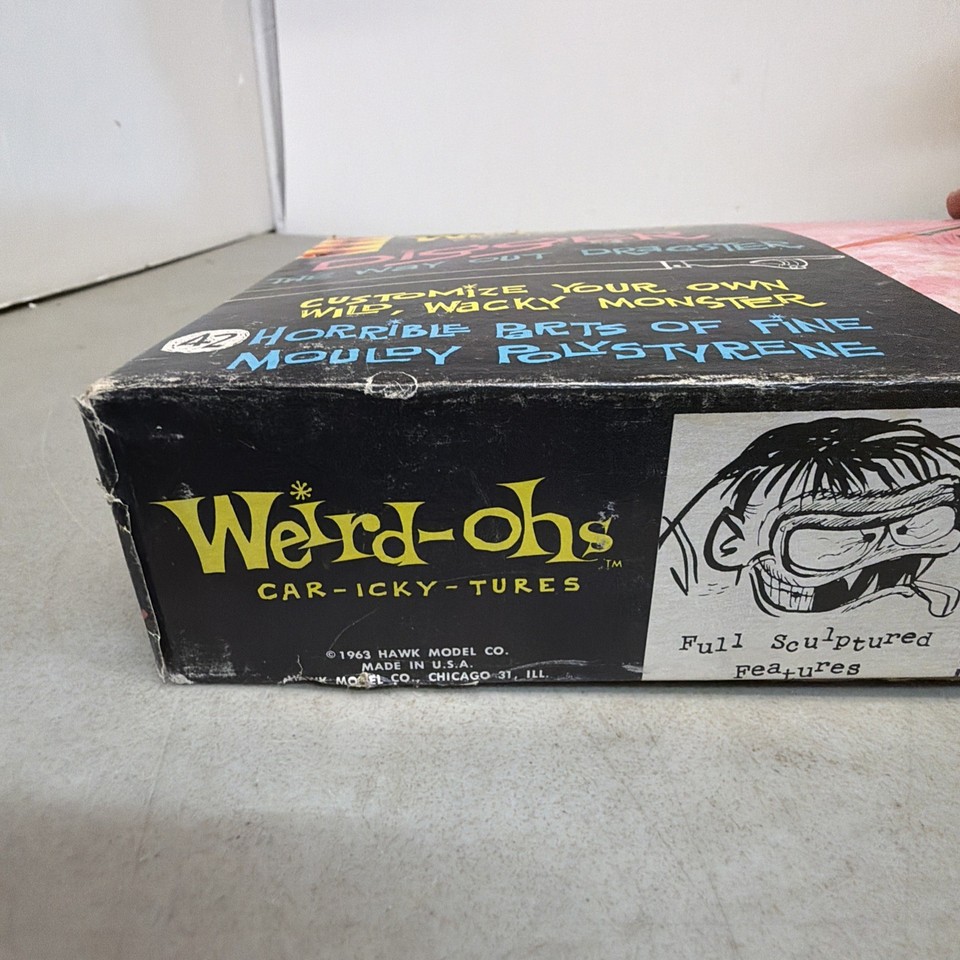 ORIGINAL 1963 DIGGER THE WAY OUT DRAGSTER WEIRD-OHS MODEL KIT FOR PARTS ...