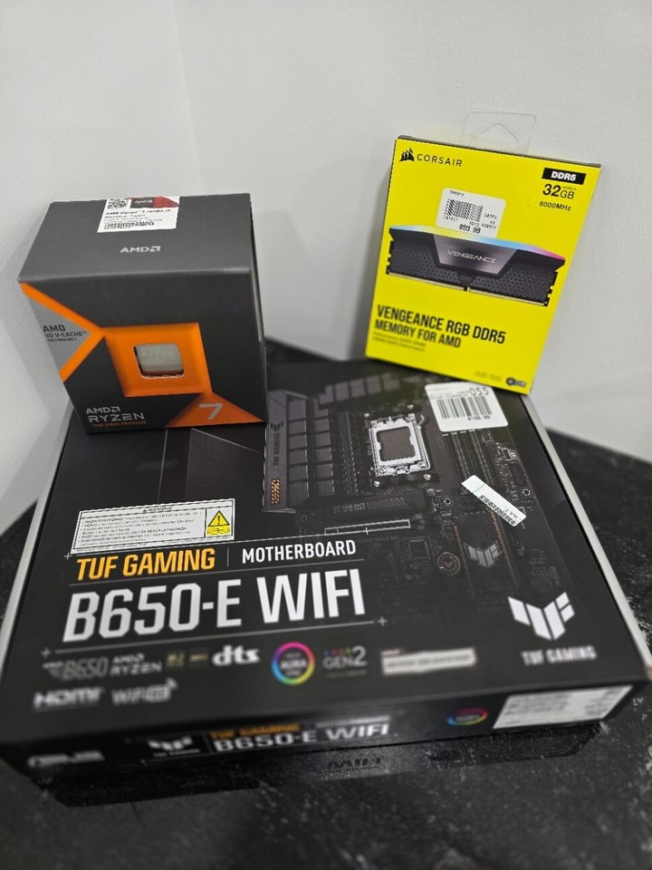 AMD Ryzen 7 7800X3D, Asus B650-E Gaming WIFI , Corsair RGB 32GB DDR5 ...