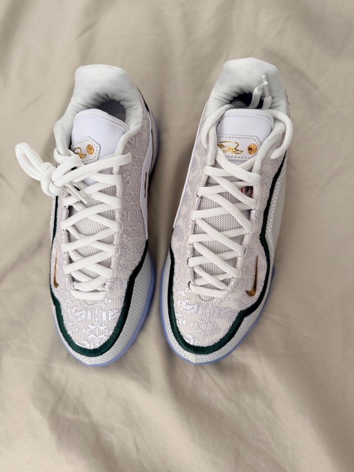 Nike LeBron 7 Chosen 1 White Gold Green Women’s Size 9 Brand New w/ Box ...