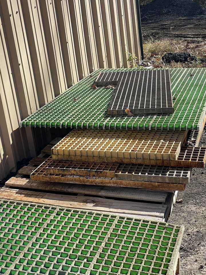2 -1/2” Molded Fiberglass Grating Decking Multiple Sizes Available | eBay