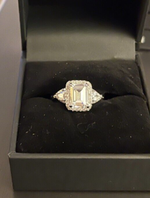 NWT Fragrant Jewels Silver Tone White Stone w/Clear Crystals Ring Size ...