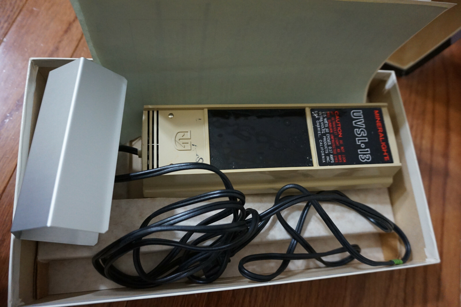 UVP Mineralight UVSL-13 UV lamp transilluminator hand-held compact mini ...