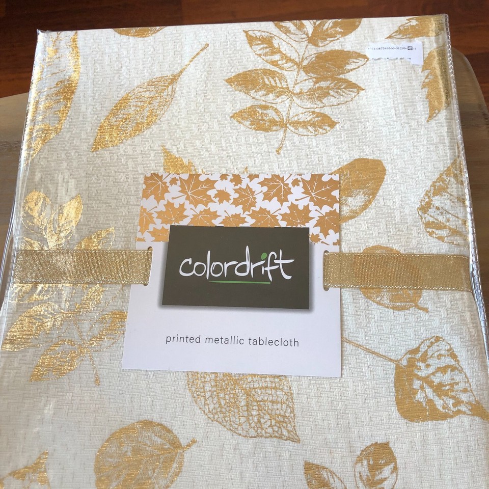 Colordrift Printed Metallic Tablecloth Leaves/Fall Round - 60" - NEW ...