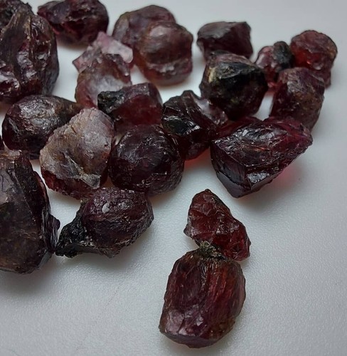 80 CT Natural Blood Red Almandine Garnet Crystals Lot From Afghanistan ...