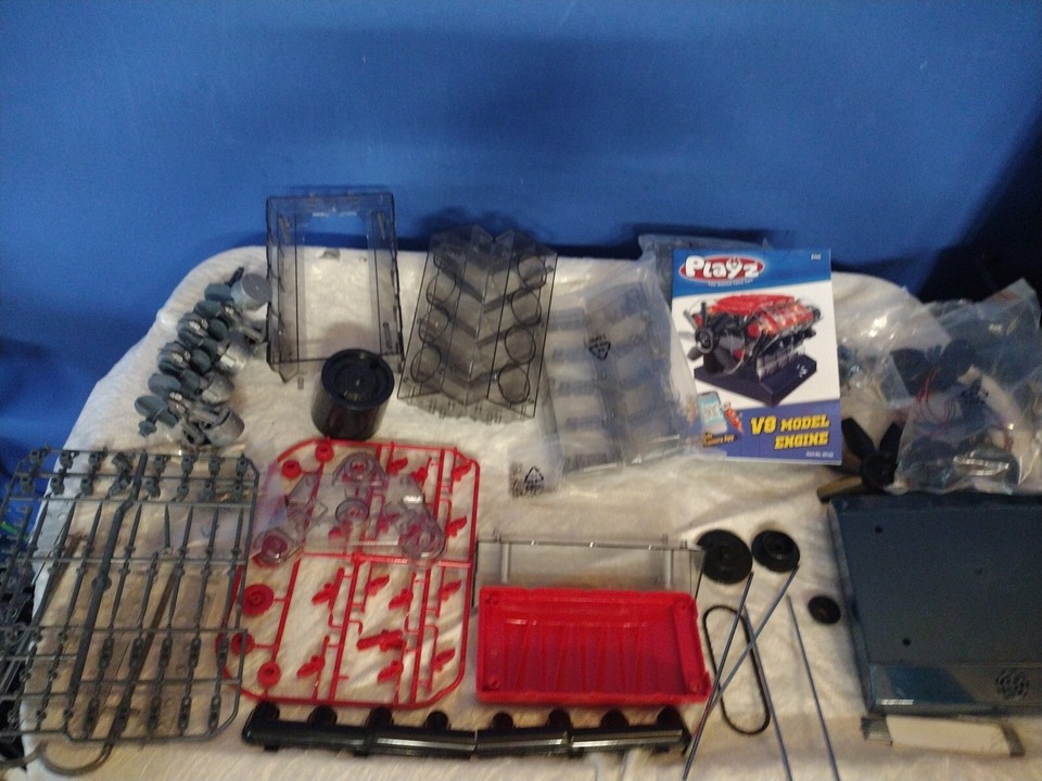 Playz V8 Combustion Engine Model Building Kit STEM Hobby Toy Kid's 99 ...