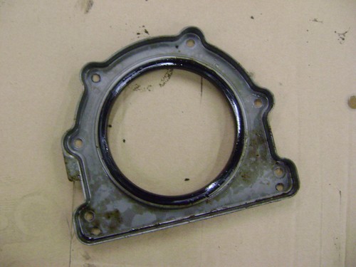 03 04 05 Mercedes C230 M271 Rear Main Seal Crank Housing 2710140004 1.8 ...