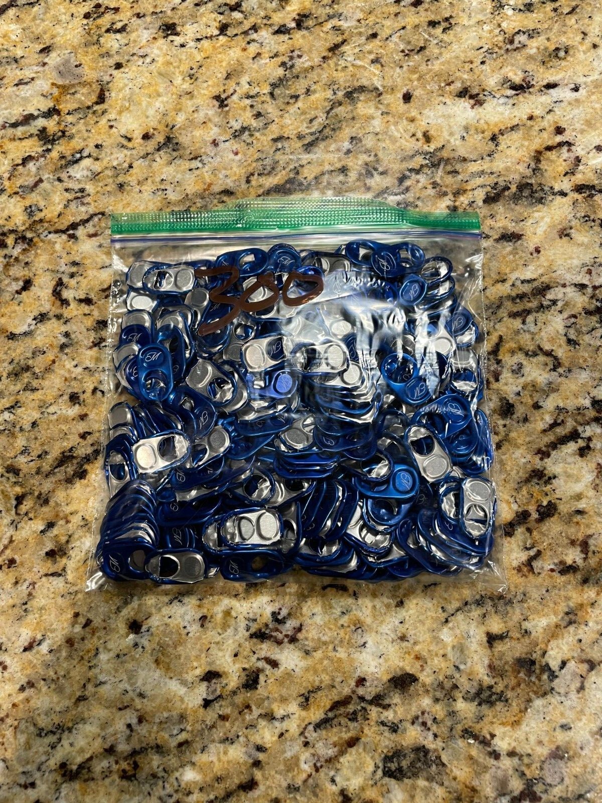 333 Blue Michelob Ultra Beer ALUM Can Tabs Blue - Last of old style ...