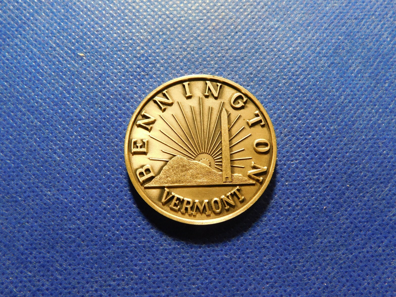 BENNINGTON VERMONT THE OLD FIRST CHURCH BICENTENNIAL MEDAL! c695UXX | eBay