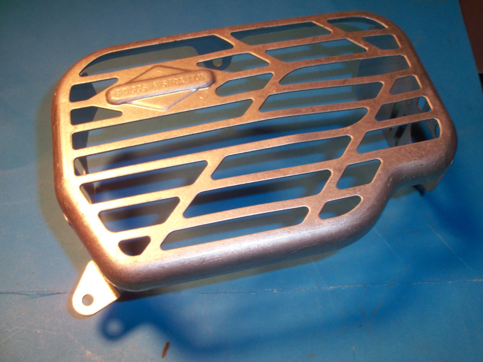 NEW TROY-BILT Briggs & Stratton MUFFLER GUARD 496494 OEM TO | eBay