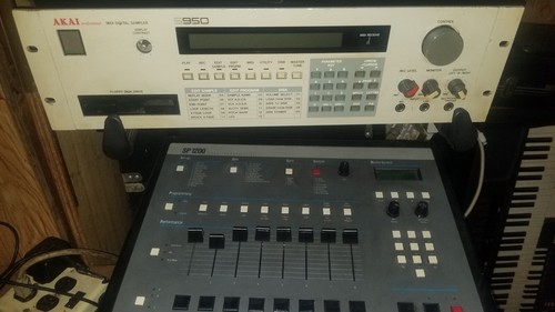 Vintage Original E-Mu SP1200 Sampling Drum Machine Model 7030 | eBay