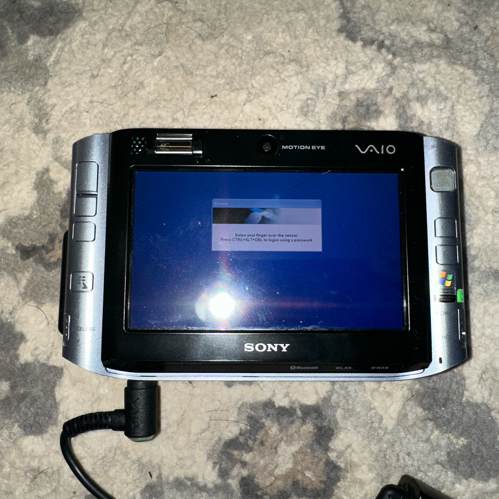 Sony VAIO VGN-UX180P 4.5in. 30GB, Intel Core Solo, 1.2GHz, 512MB ...