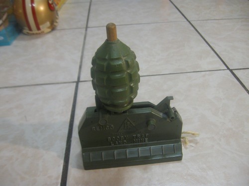 1960s VINTAGE REMCO MONKEY DIVISION BOOBY TRAP LAND MINE GRENADE ...