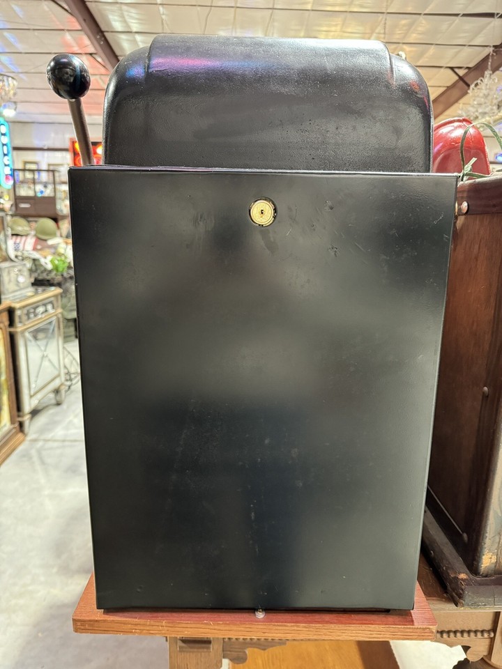 Vintage Mills High Top 25 Cent Eagle Slot Machine | eBay