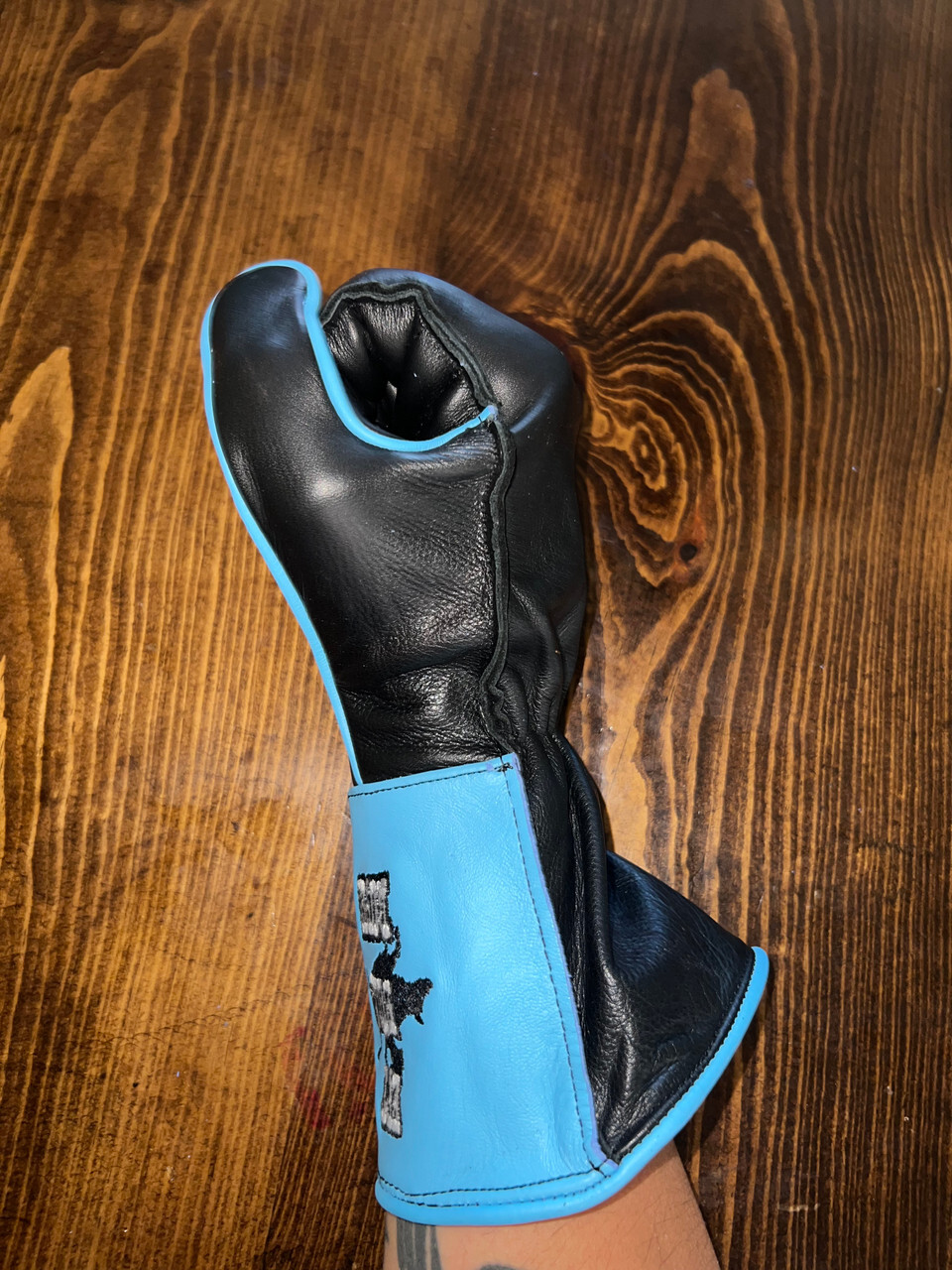 Bull Riding Glove Adult & Youth Outer Seam Right Hand - EPT Bull Ropes ...