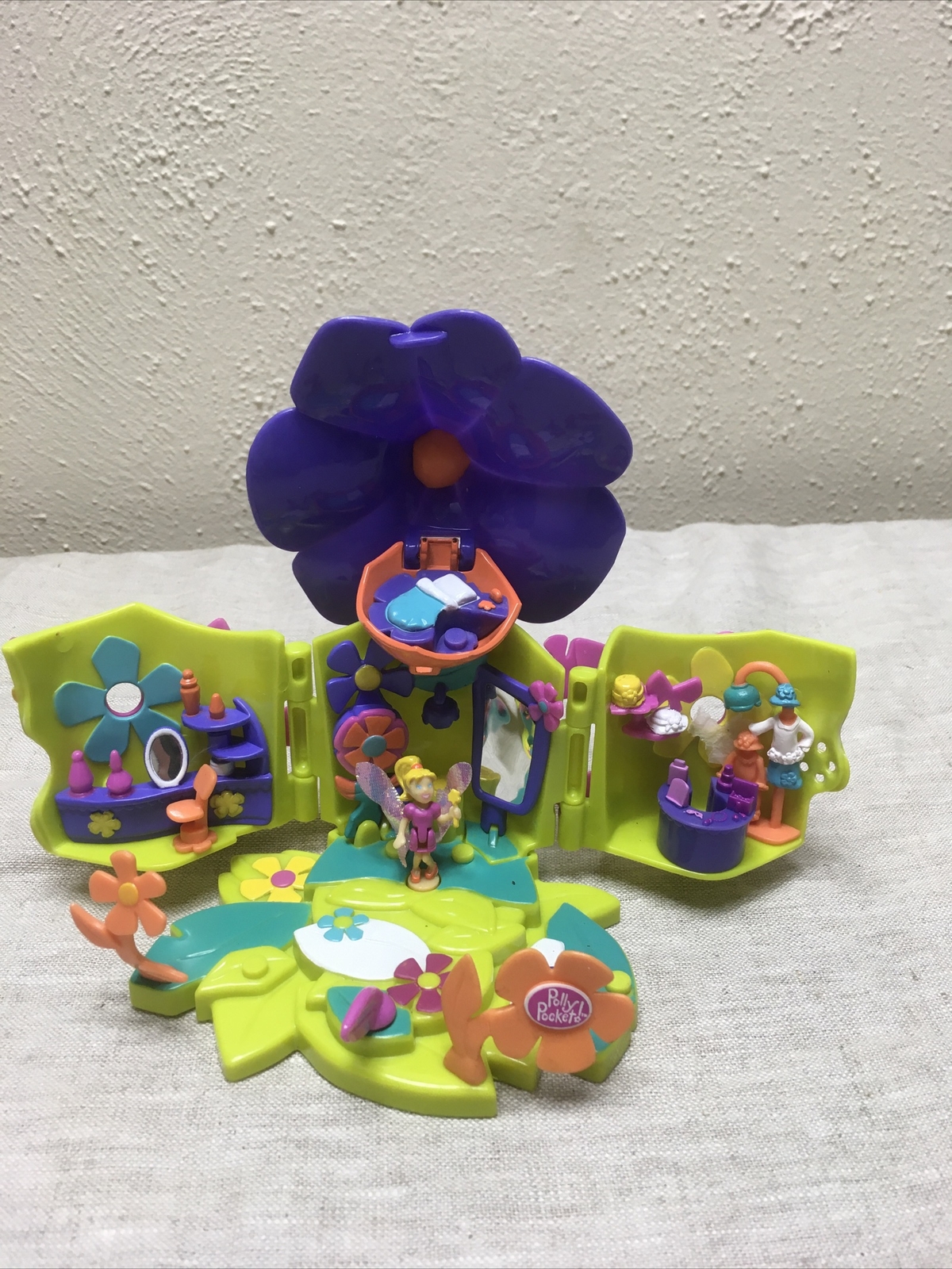 Polly Pocket 2001 Petal Playhouse Flower House Fairies Origin Products ...