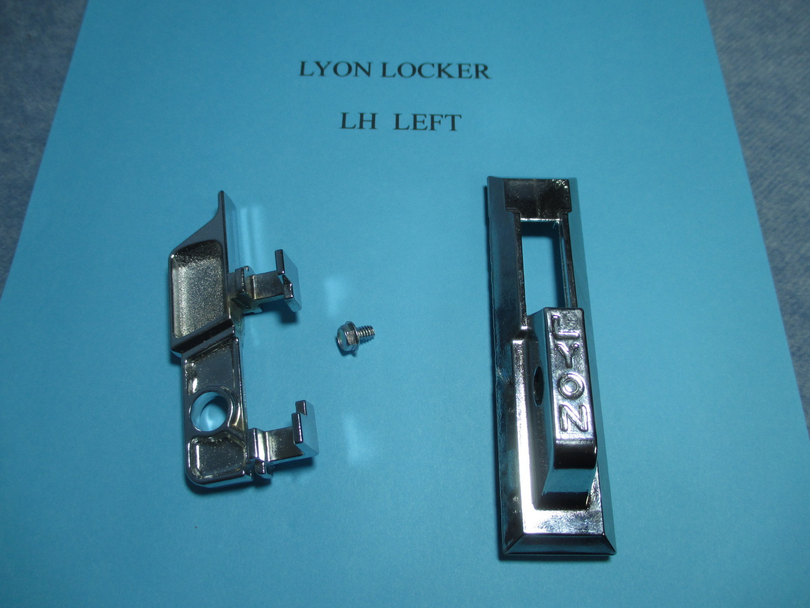 LYON LOCKER HANDLE ASSEMBLY LH LEFT MADE IN USA NEW CASE LIFT & SCREW ...
