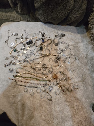 NOT SCRAP STERLING SILVER JEWELRY LOT BROOCHES NECKLACES RINGS ETC 439. ...