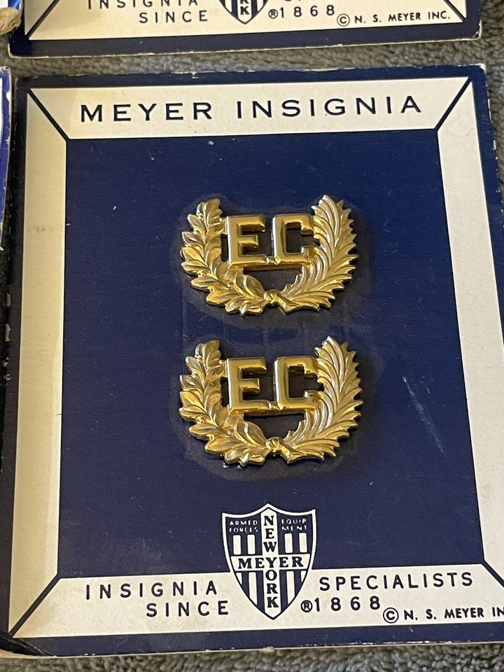 (13) NS Meyer Insignia Pins & Hat Badge Foreign Countries USA Military ...