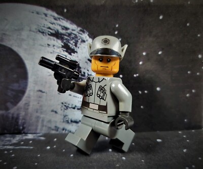LEGO Star Wars Minifigure First Order Officer Lieutenant / Captain Male ...