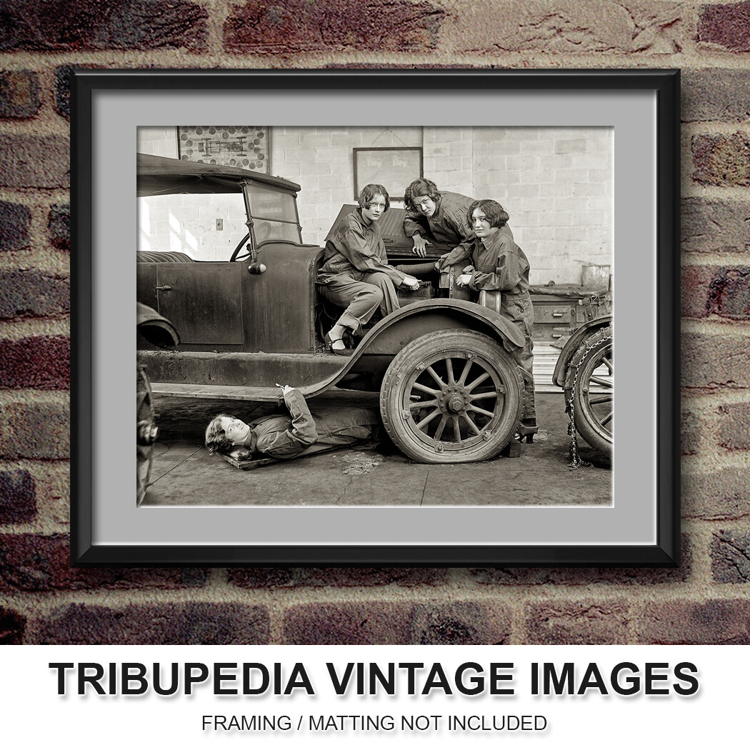 Vintage 1920s Photo - Four Lovely Female Mechanics Working on an ...