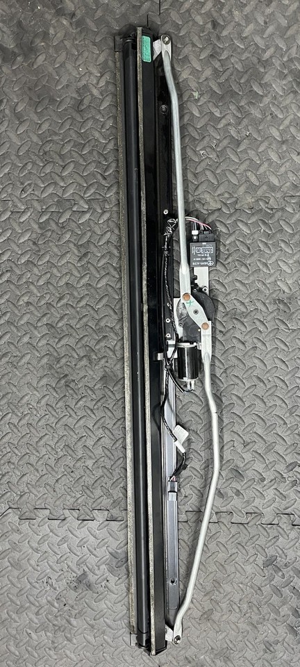 2005-2012 Toyota Avalon Rear Power Sun Shade Motor Assembly OEM | eBay