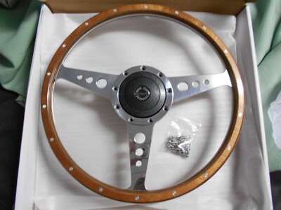 Steering Wheel (14" Timber) & Boss, MGA MGB MGC >68, MG Midget, Austin ...