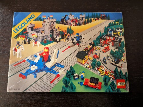 Vintage (1984) LEGO Castle Town Space Product Catalog Booklet Pamphlet ...