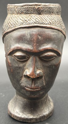 Sculptures & Statues - Kuba Cup