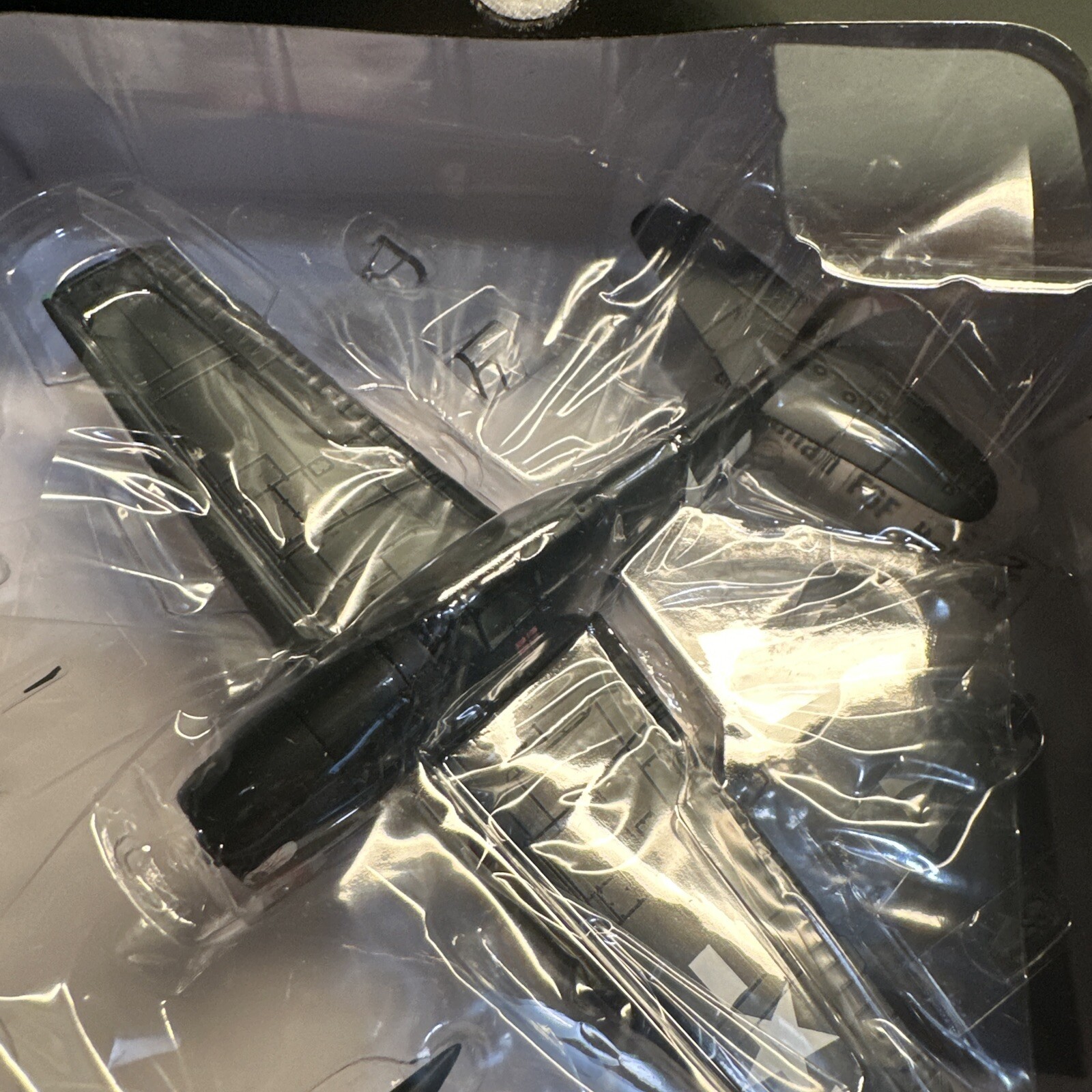 Dragon Wings Warbirds 1/72 F6 Hellcat White 9 VF-27 USS Princeton 1944 ...